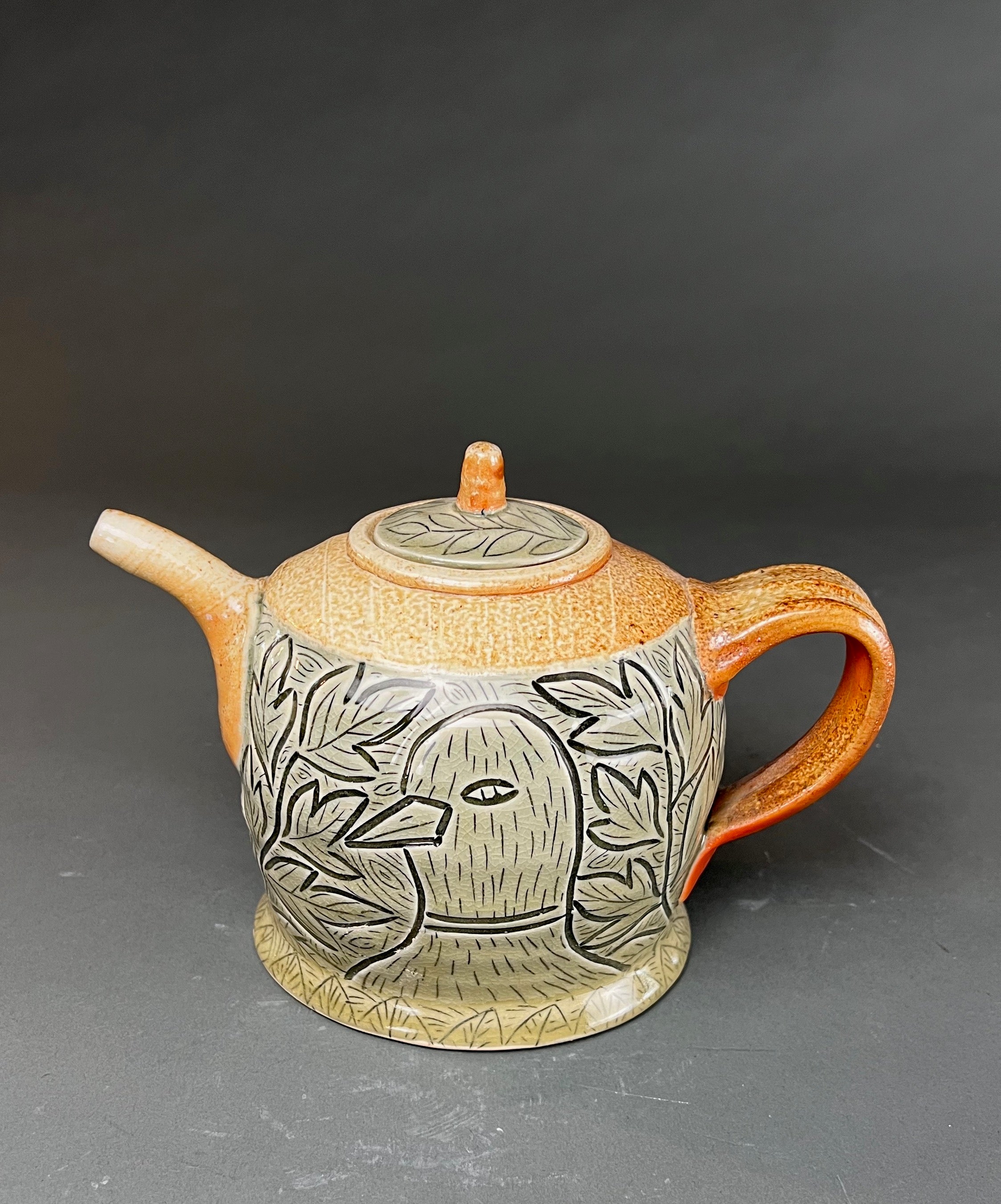 Matthew Metz - rare Teapot with bird | JIM & SHIRL PARMENTIER